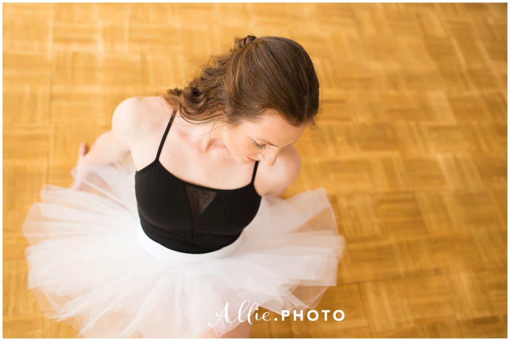 Emily A. - Dance Portraits - 2016 Graduate - Allie.Photo