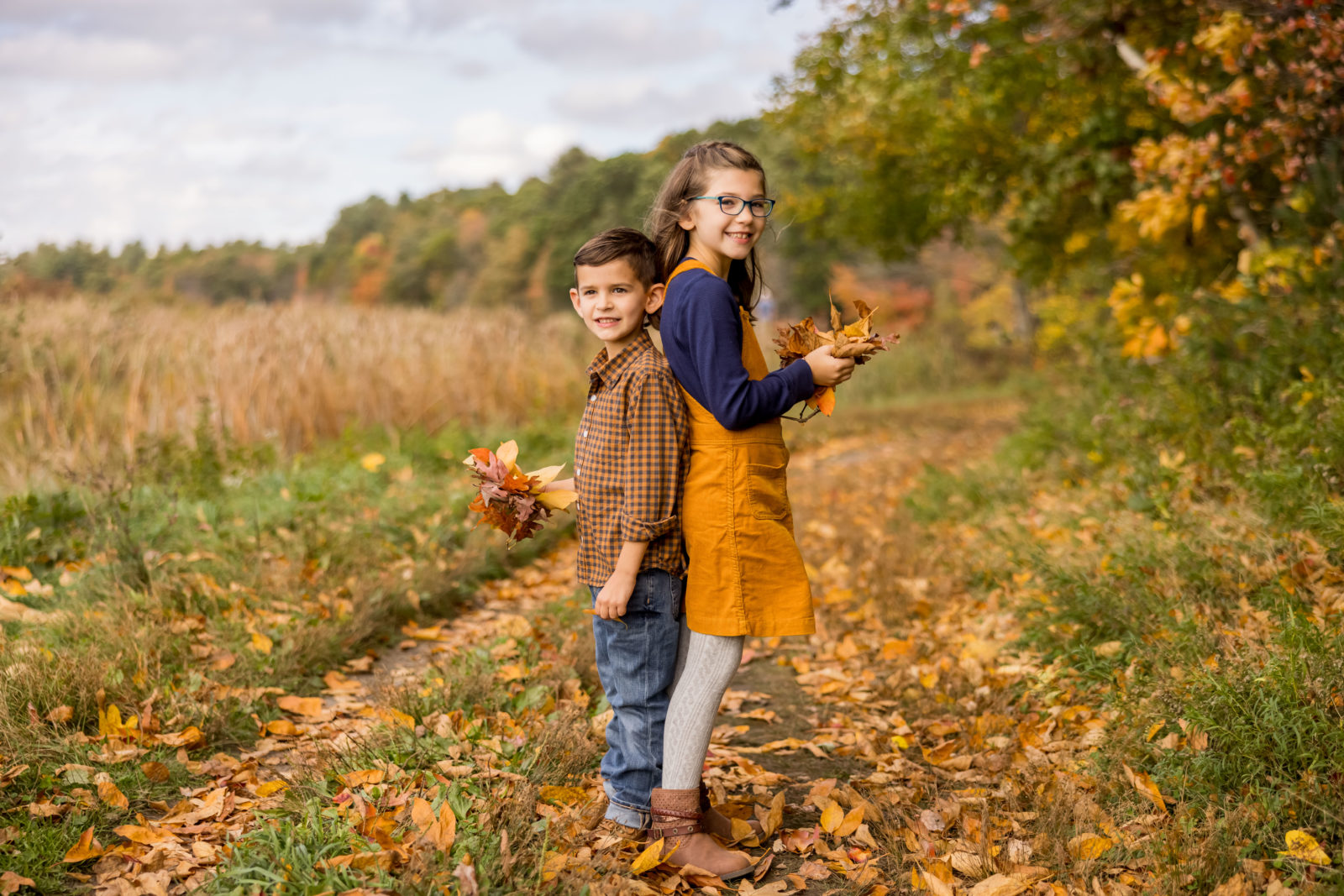 Outdoor Fall Family Photo Session Chelmsford Family Photographer ...